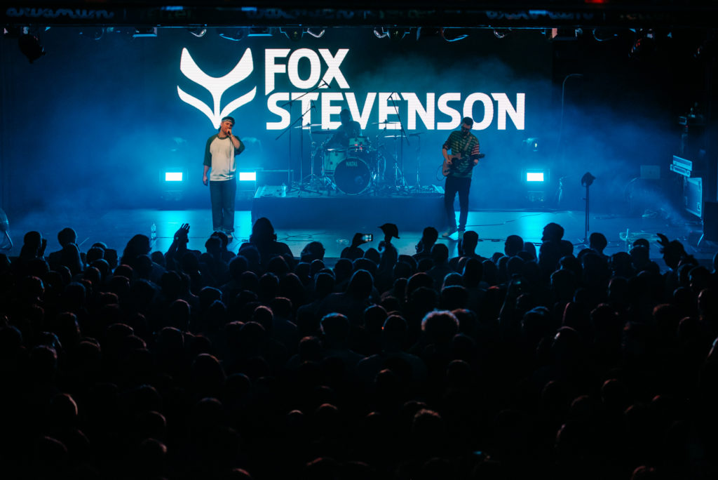 Fox Stevenson Live • Akvárium